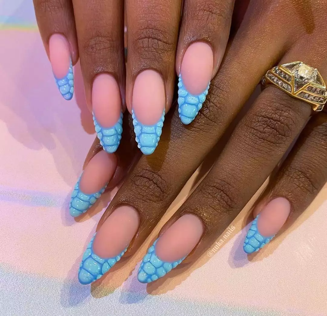 17 Must-Try Almond French Nail Styles Every Fashion-Forward Woman Will ...